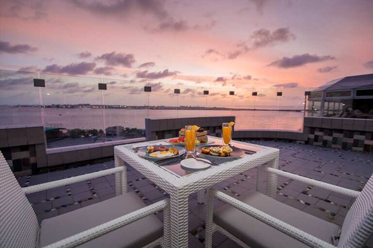 Samann Grand – Premium Ocean View Hotel